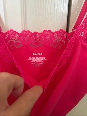 SKIMS | Tops | Skims Fits Everybody Set Of 4 Lace Tanks | Poshmark